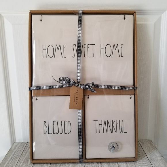 Rae Dunn | Accessories | Rae Dunn Home Sweet Home Wall Plaques Set ...